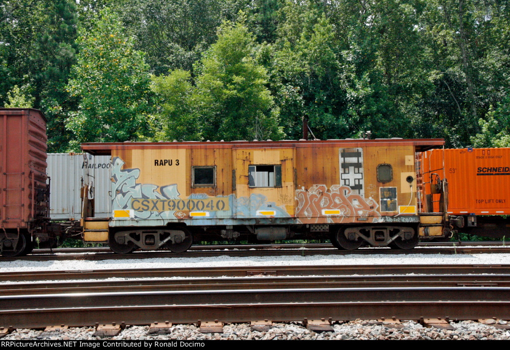 CSX Caboose 900040